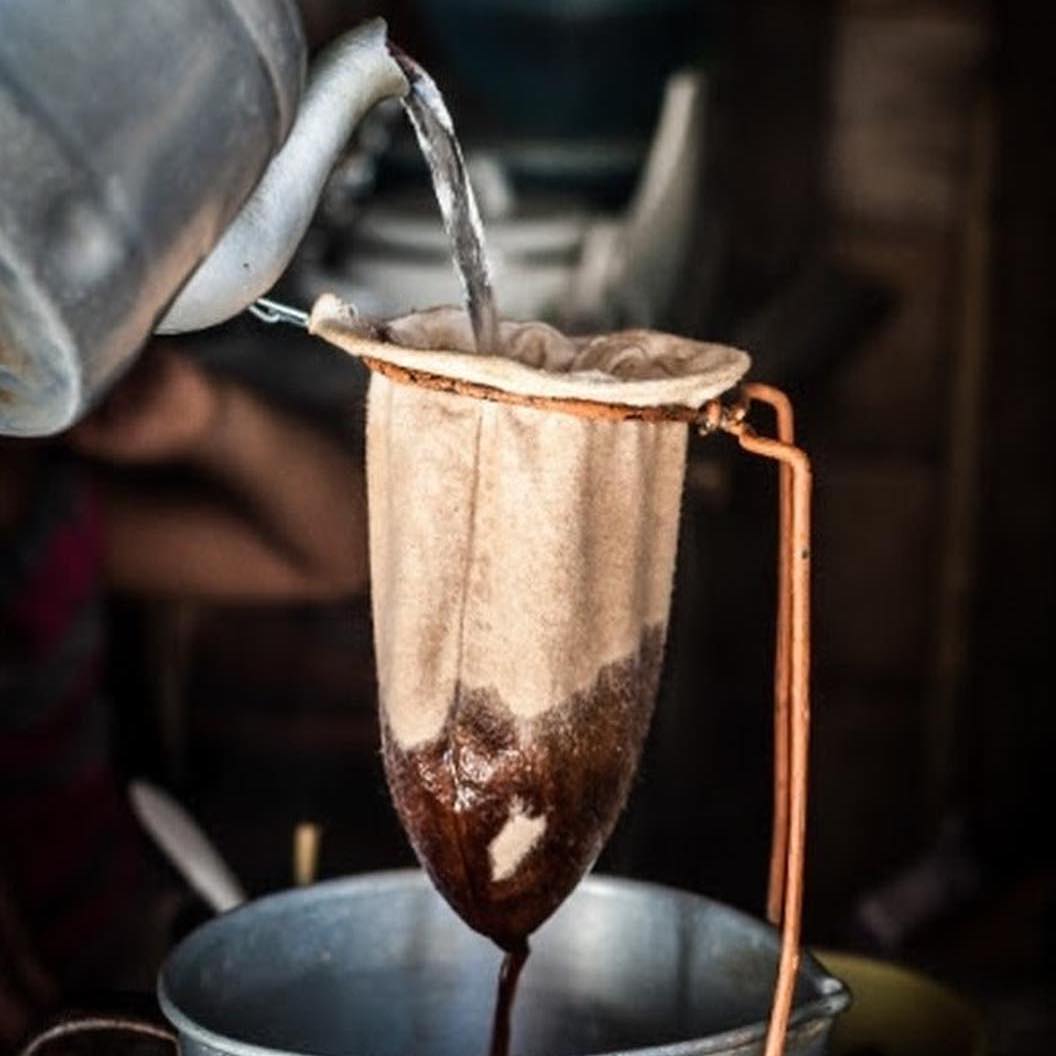 Custom coffee for naturally sweet Colador coffee at home